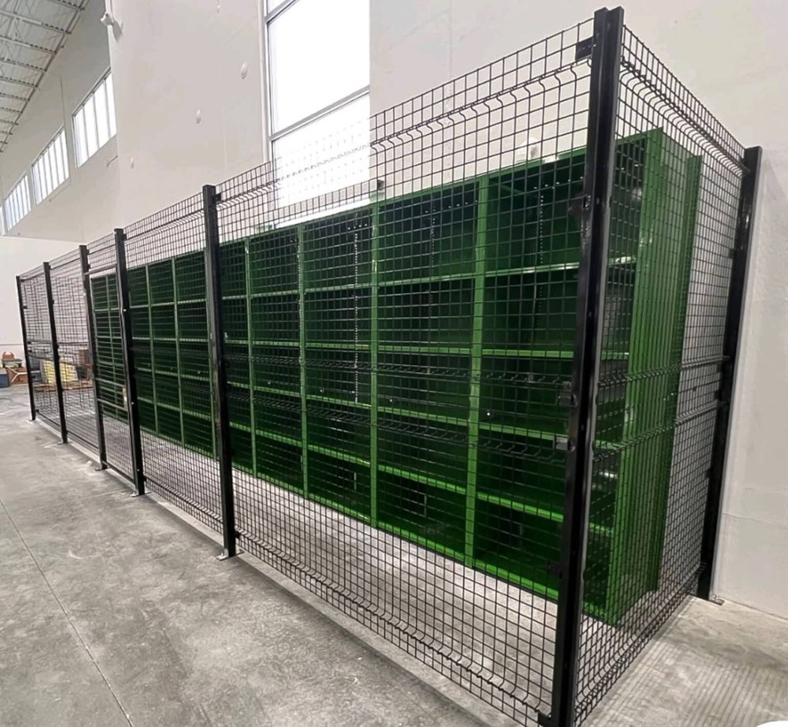 Wire Cages, Rooms and Partitions - Mid Florida Material Handling