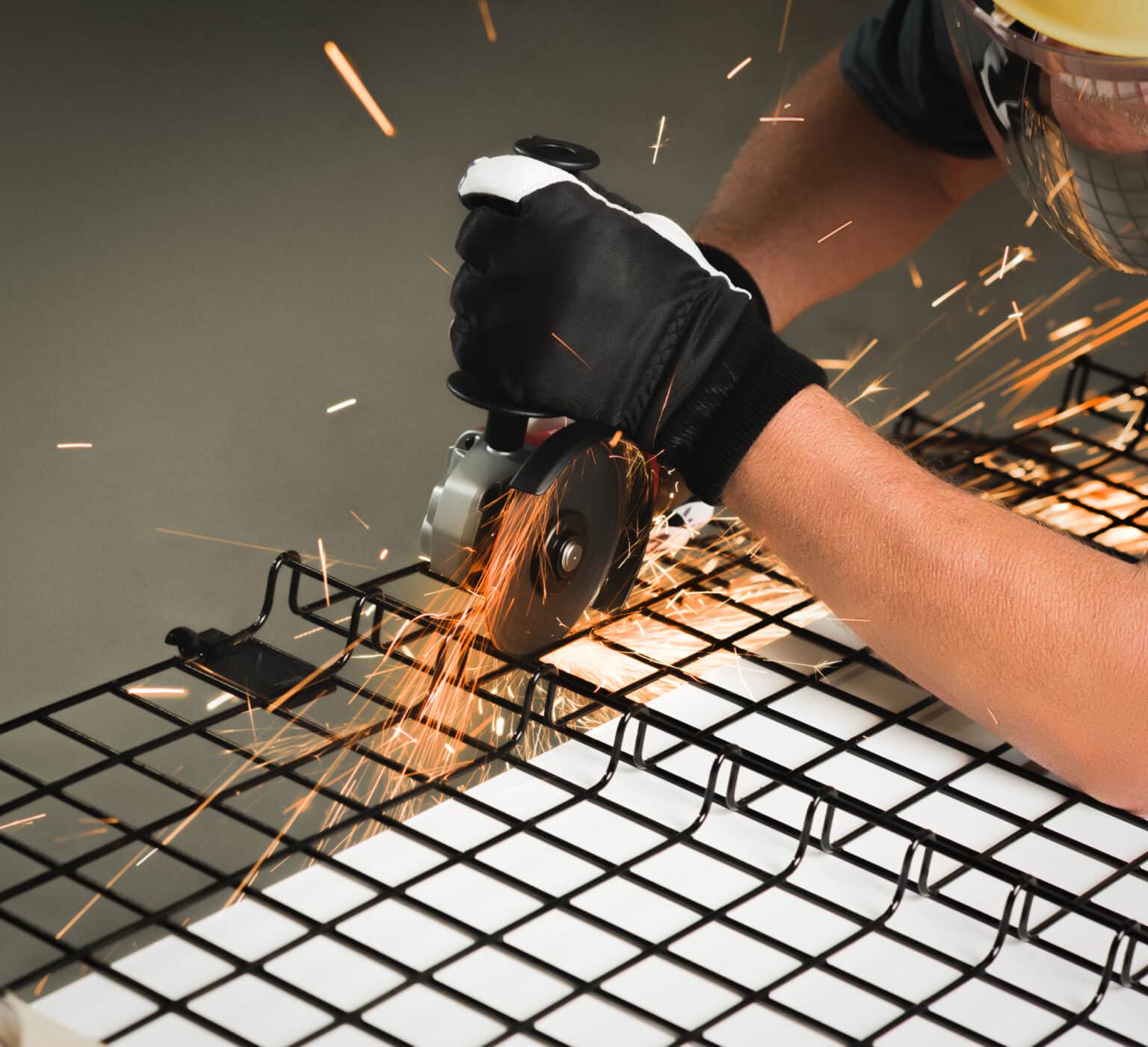 Wire Cages, Rooms and Partitions - Mid Florida Material Handling