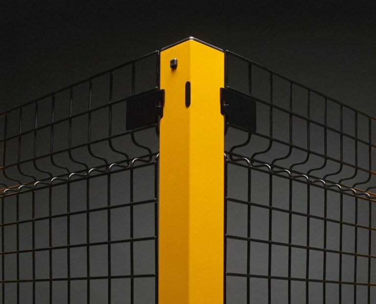 Wire Cages, Rooms and Partitions - Mid Florida Material Handling