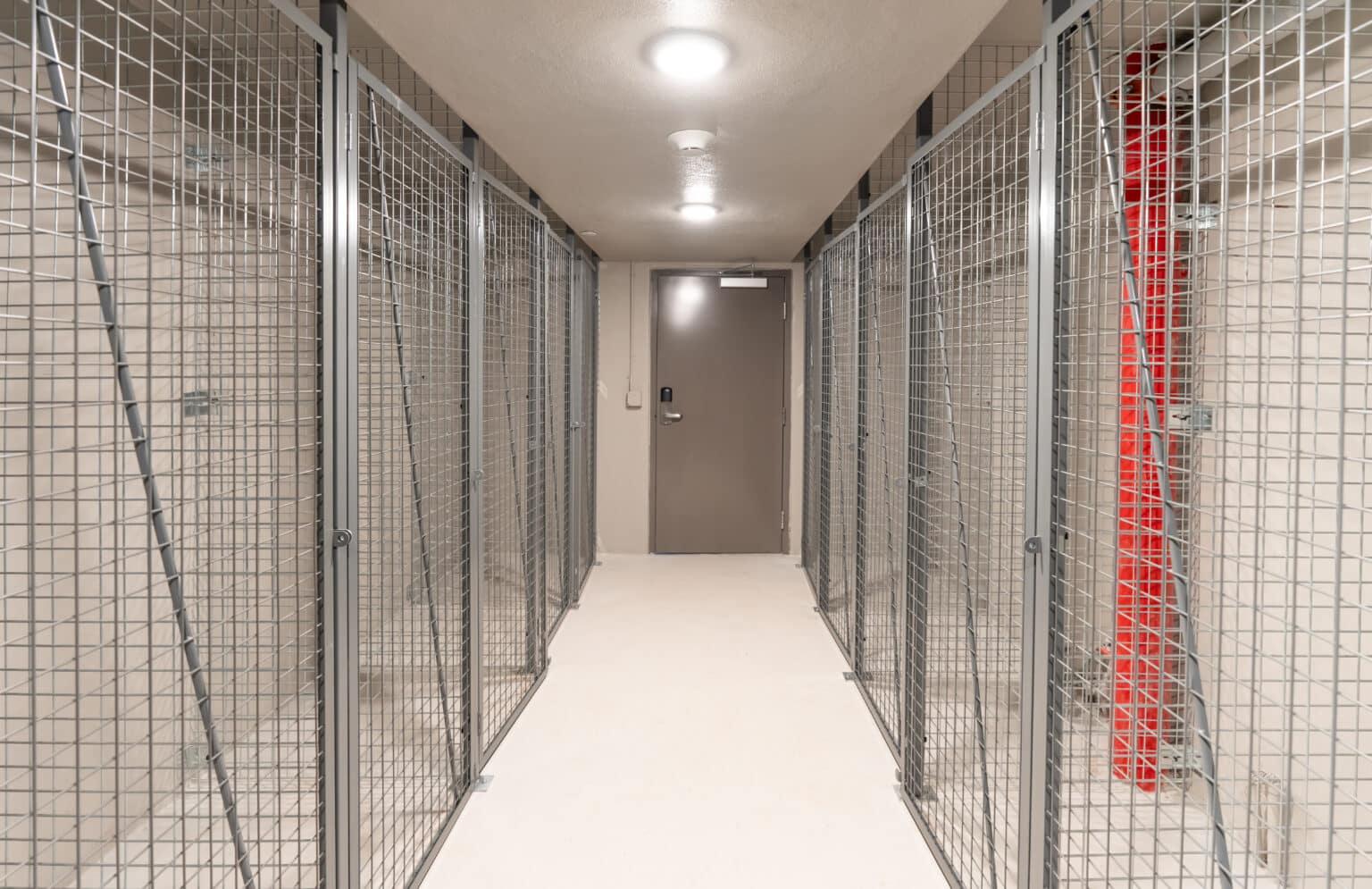 Wire Cages, Rooms and Partitions - Mid Florida Material Handling