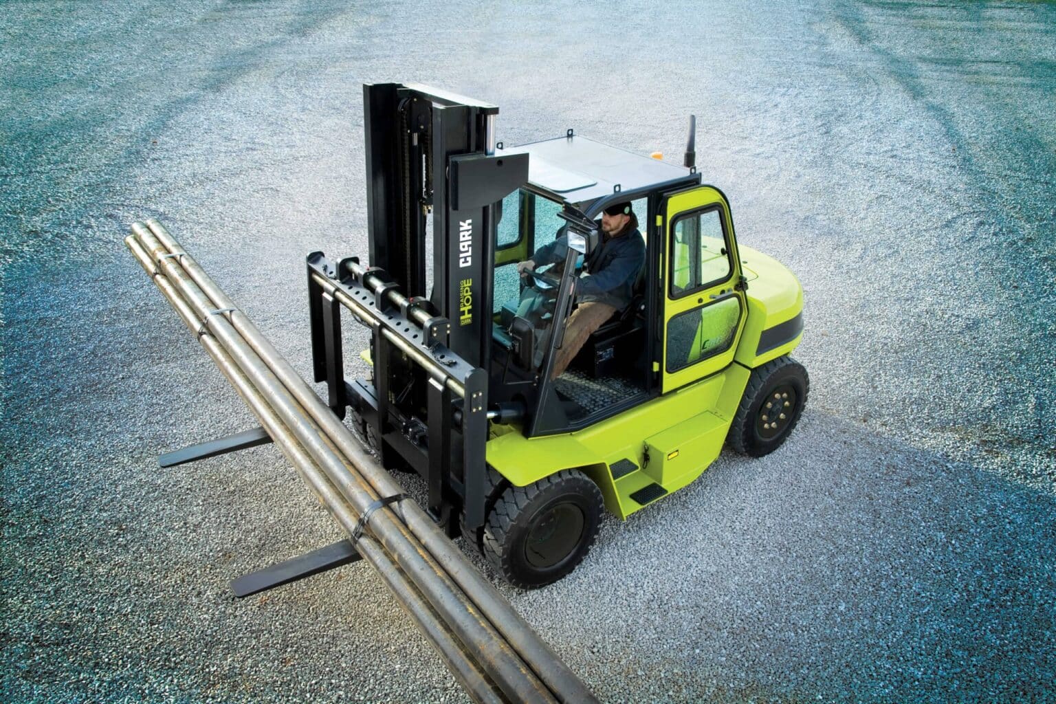 Mid Florida Material Handling Is Now an Authorized CLARK Dealer